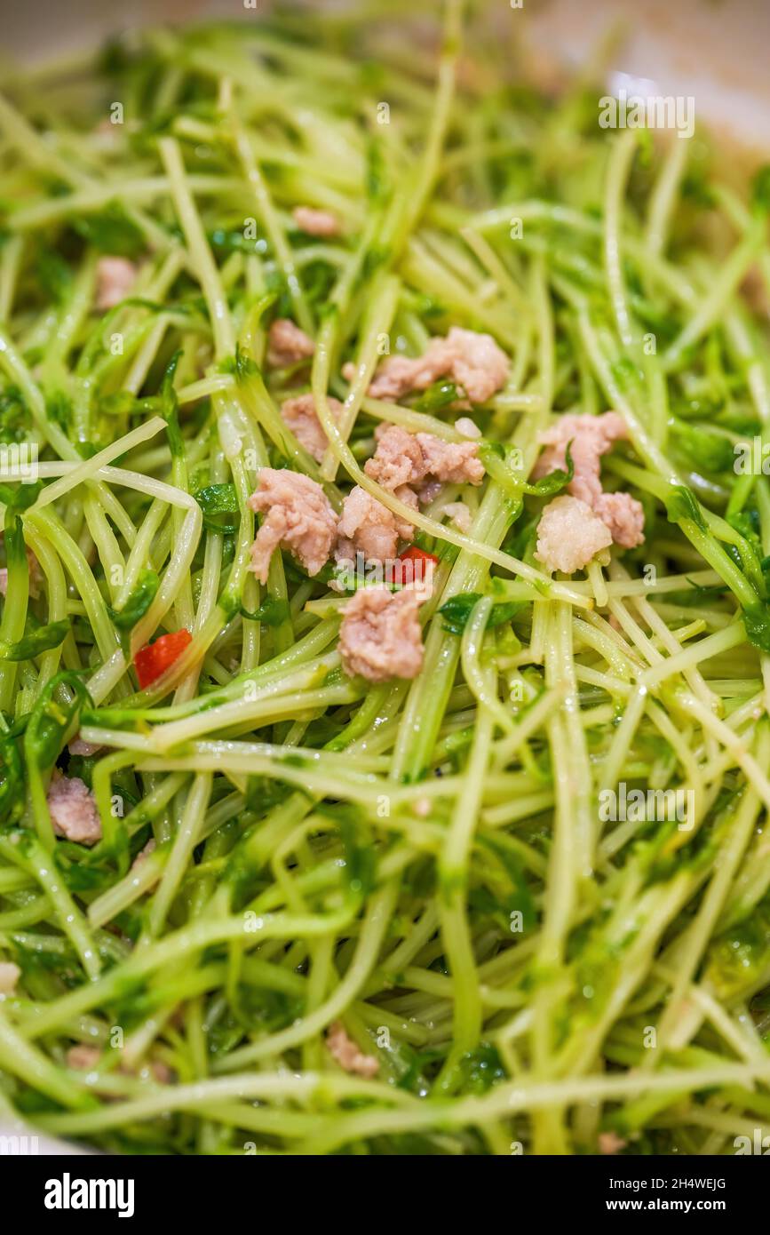 A delicious Chinese dish, stir-fried green bean sprouts Stock Photo - Alamy