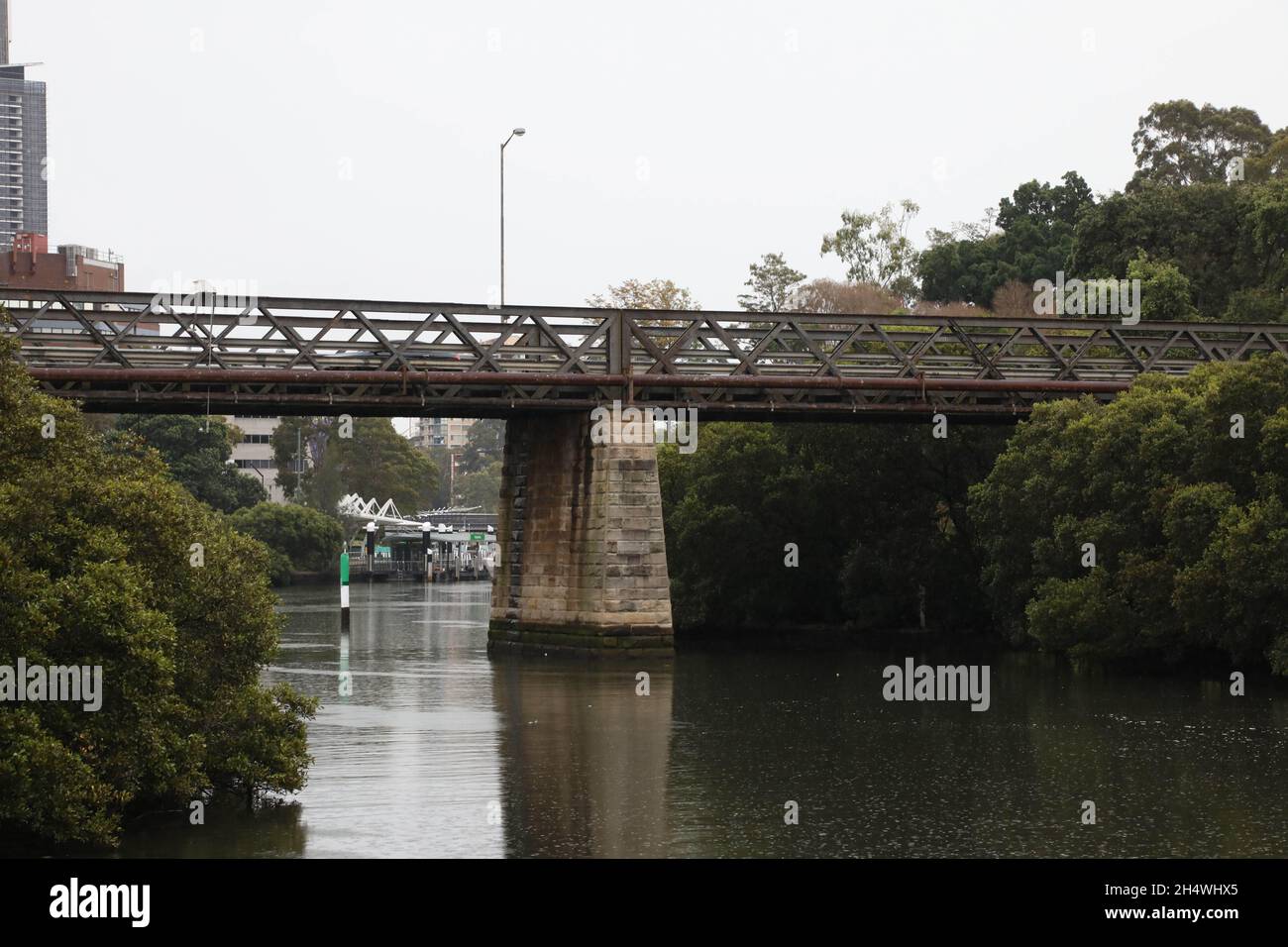 Gasworks Bridge, MacArthur Street over the Parramatta River, Parramatta ...