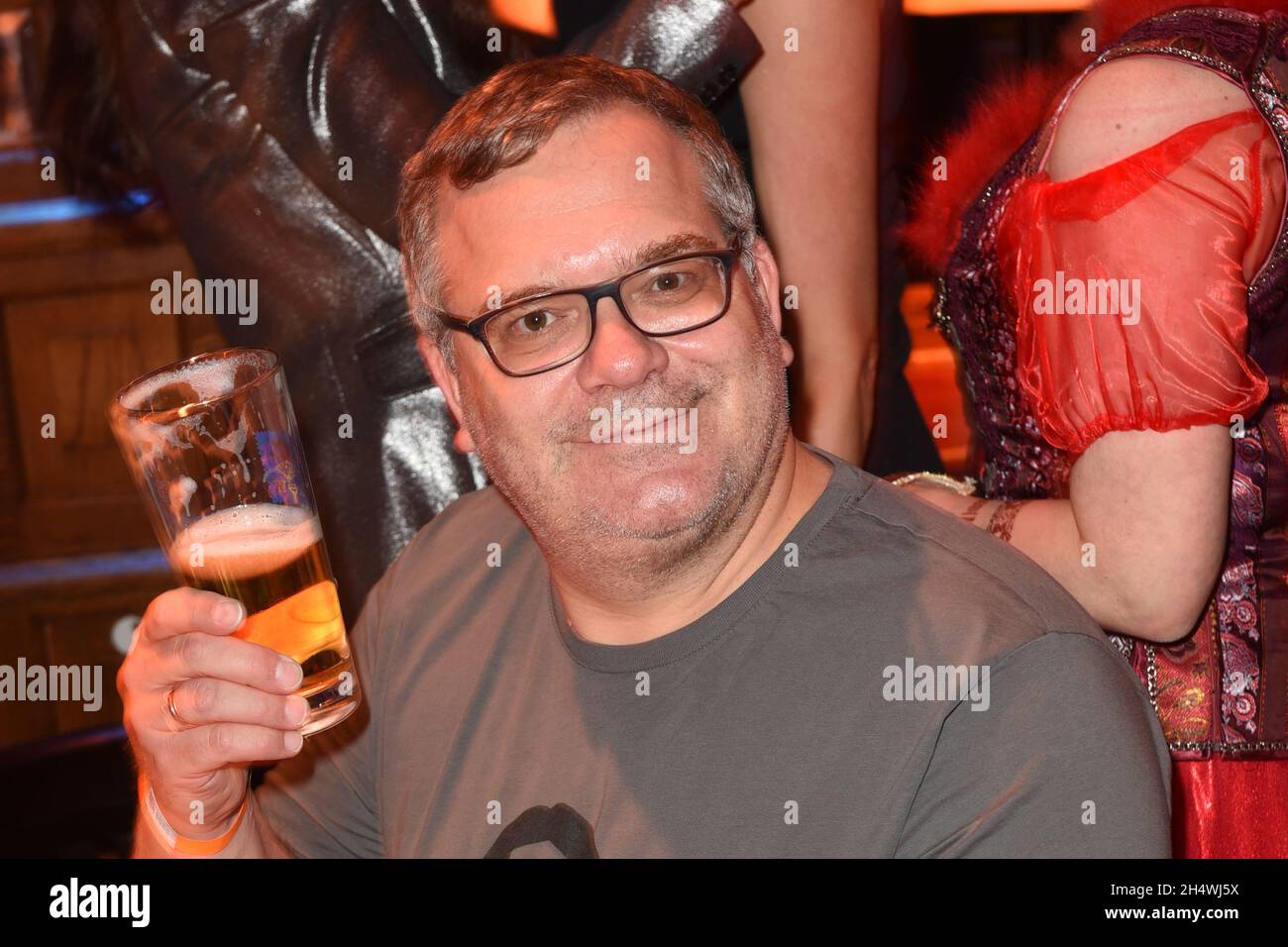 Munich, Germany. 04th Nov, 2021. The presenter Elton is a guest on the ...