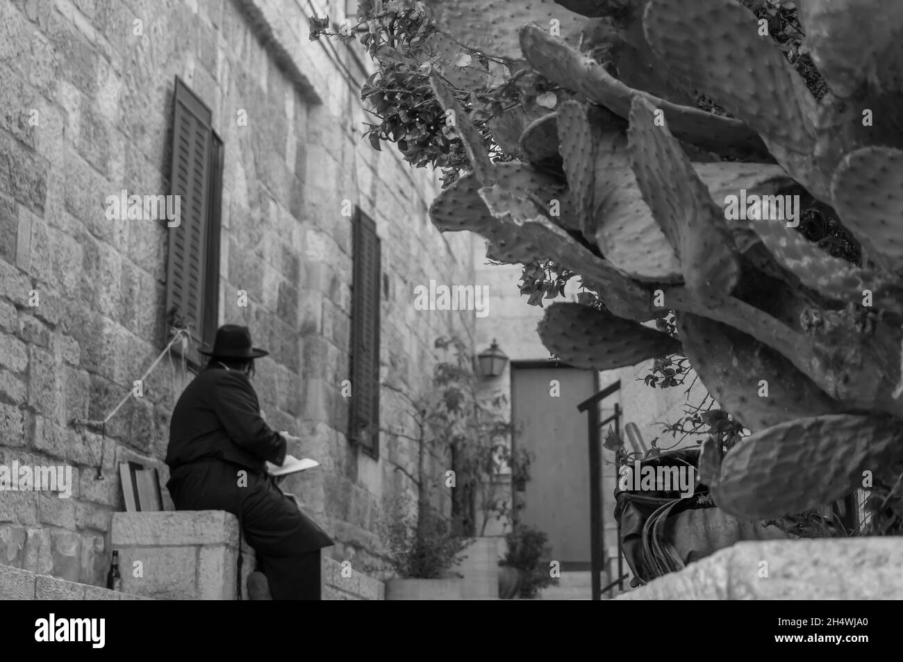 Old Jew reading Torah on Shabbat day. Torah reading, a Jewish religious ...