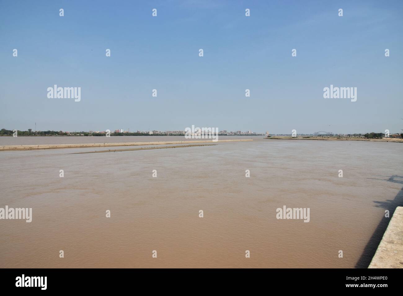 The view of Indus River in Sukkur, Pakistan Stock Photo - Alamy