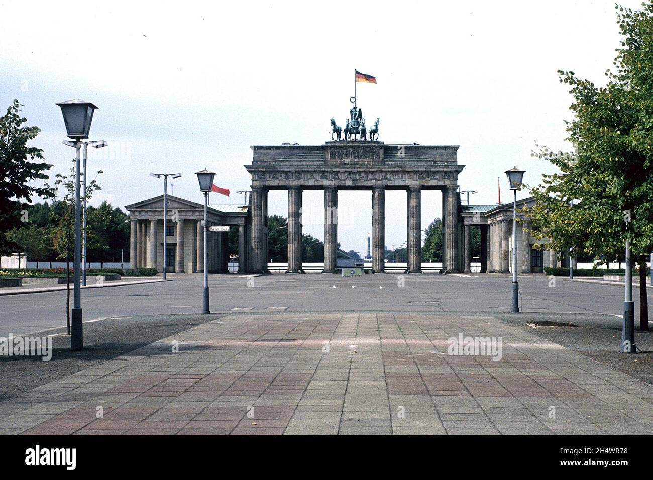 In East Berlin looking at the Brandenburg Gate in 1982 Stock Photo - Alamy