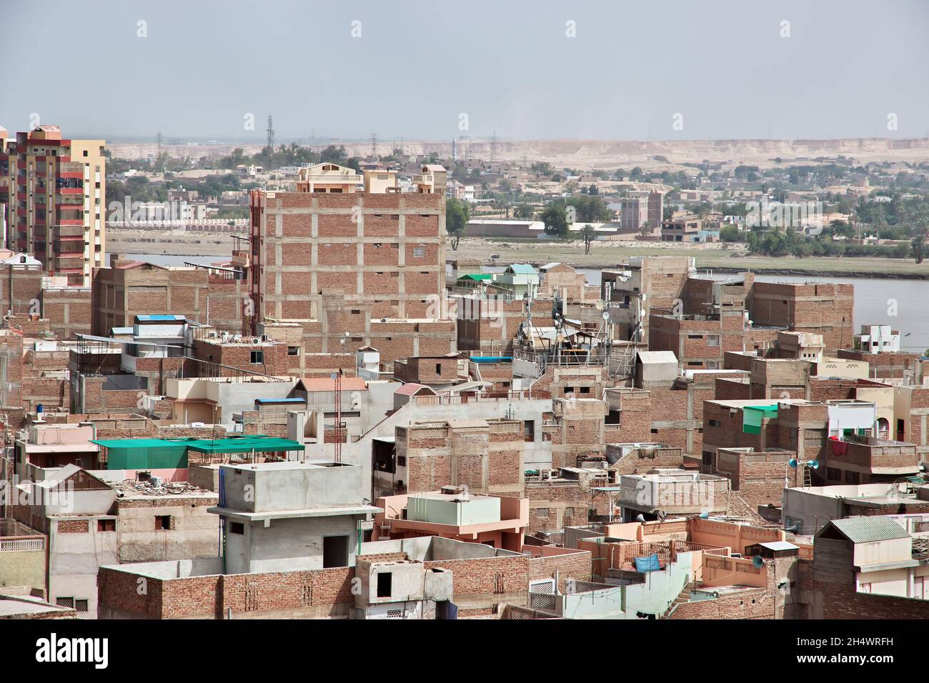 The view of the center of Sukkur, Pakistan Stock Photo - Alamy