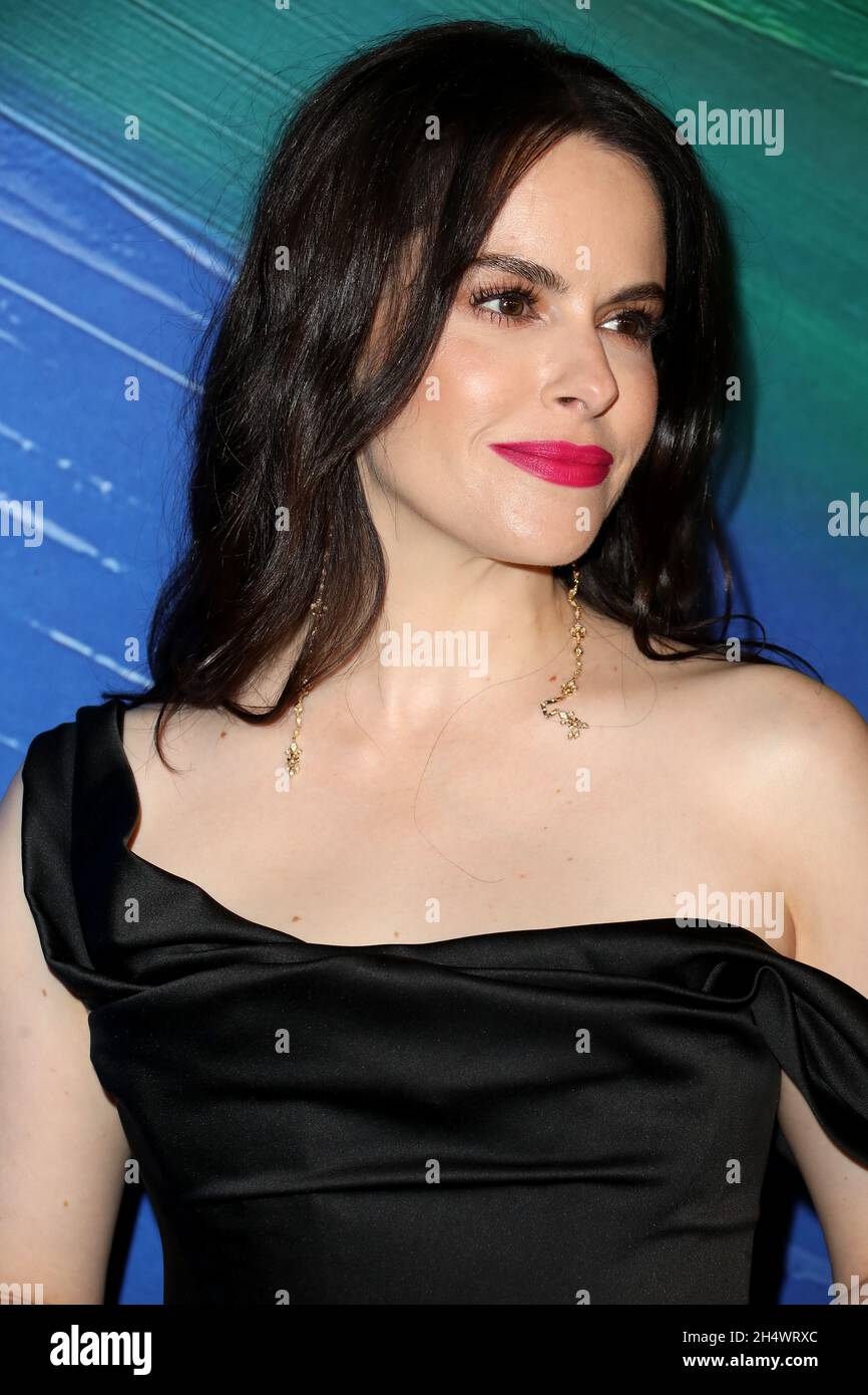 Emily hampshir hi-res stock photography and images - Alamy