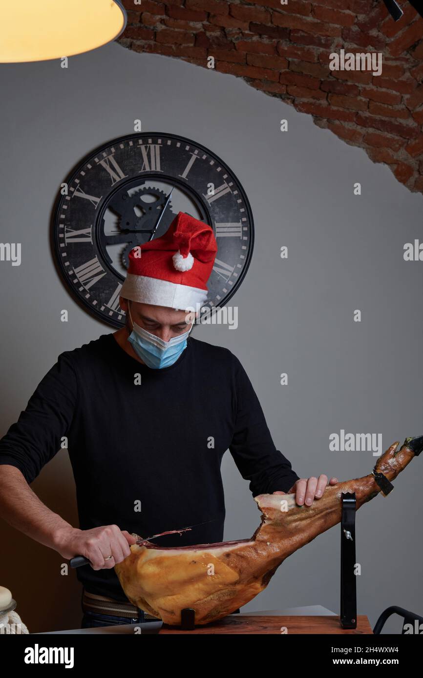 Pig mask man hi-res stock photography and images - Alamy