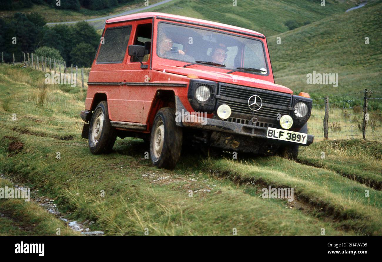 Mercedes G Wagon 300GD 4x4 on a road trip along the drovers trail green ...