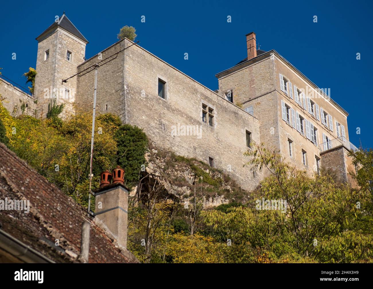 Mailly le chateau france hi-res stock photography and images - Alamy