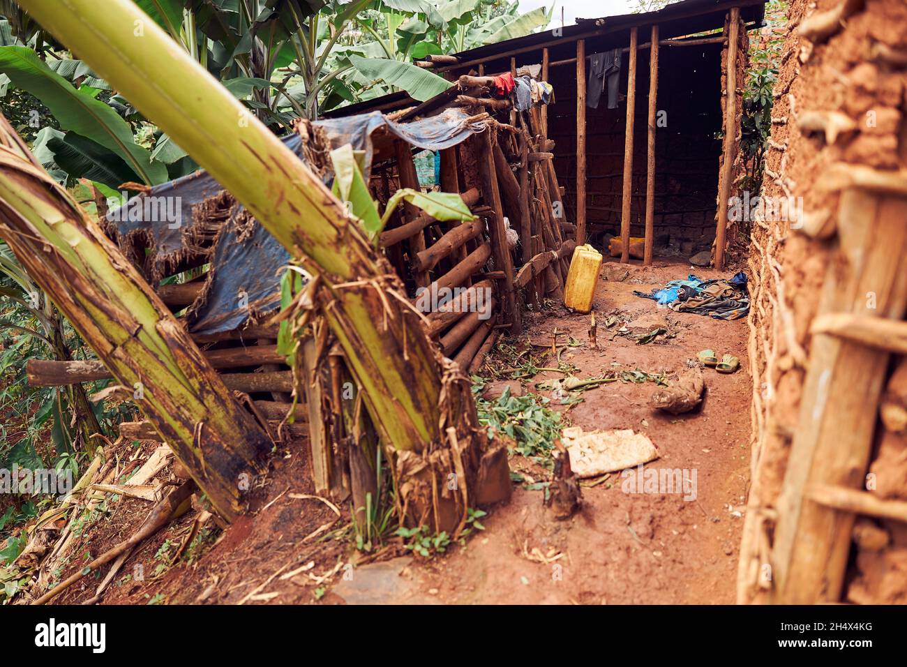 Poor african house in eastern region of equatorial mountains Stock ...