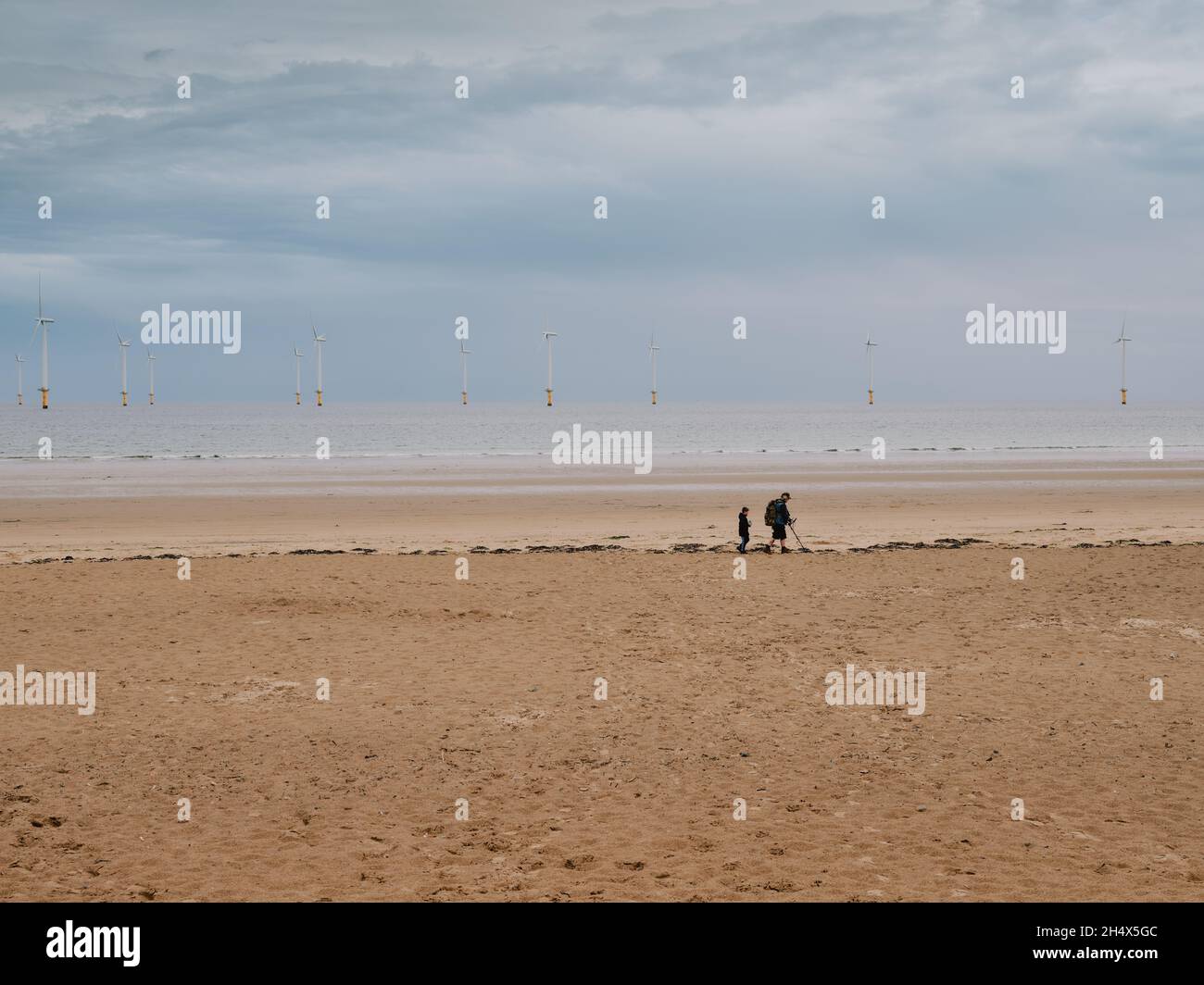 Metal detecting detectorist hi-res stock photography and images - Alamy