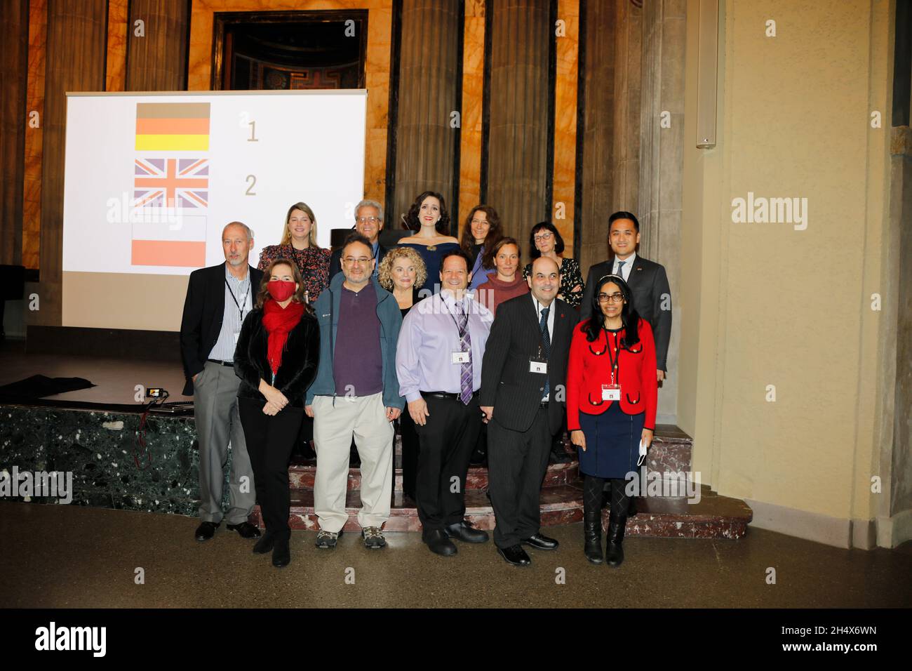 PETER ARNADE, LAURA und SABINE LANDSBERGER,DAN PERI, TAMARA MEYER,JODI ...