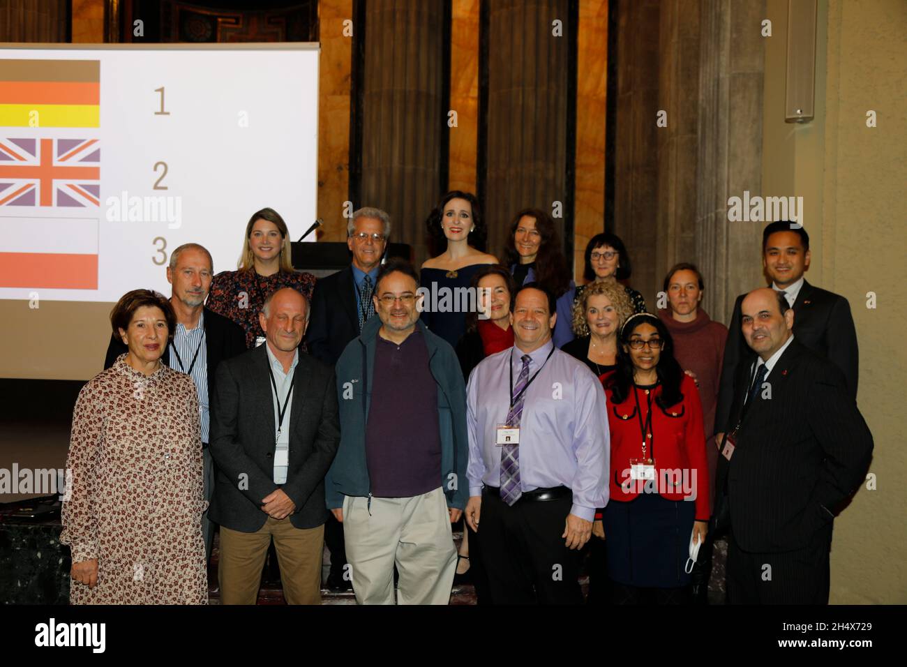 PETER ARNADE, LAURA und SABINE LANDSBERGER,DAN PERI, TAMARA MEYER,JODI ...