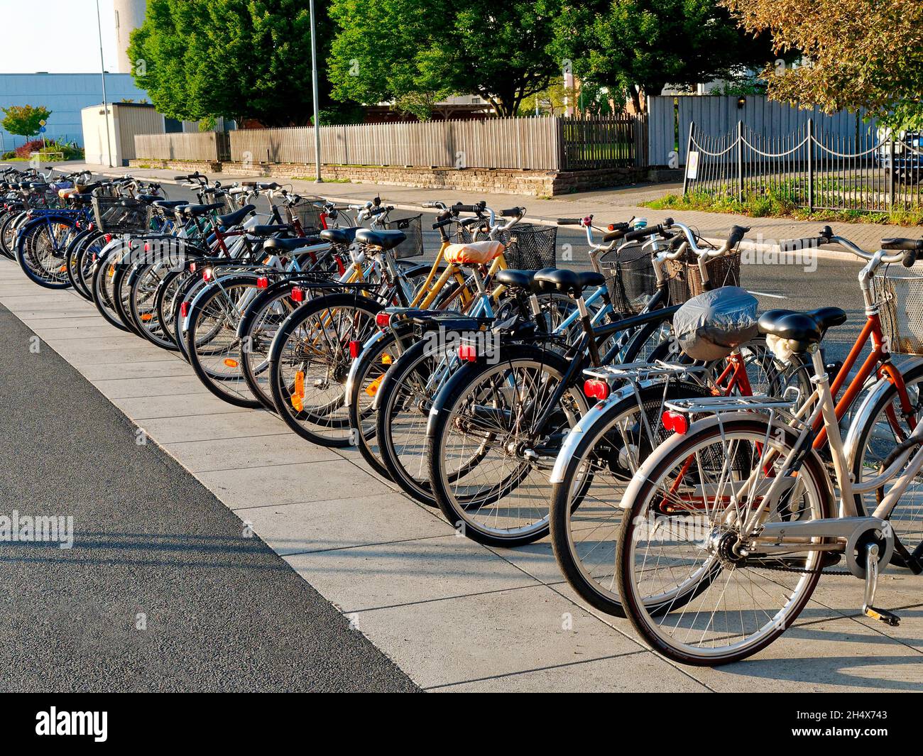 Large group of bikes hi-res stock photography and images - Alamy