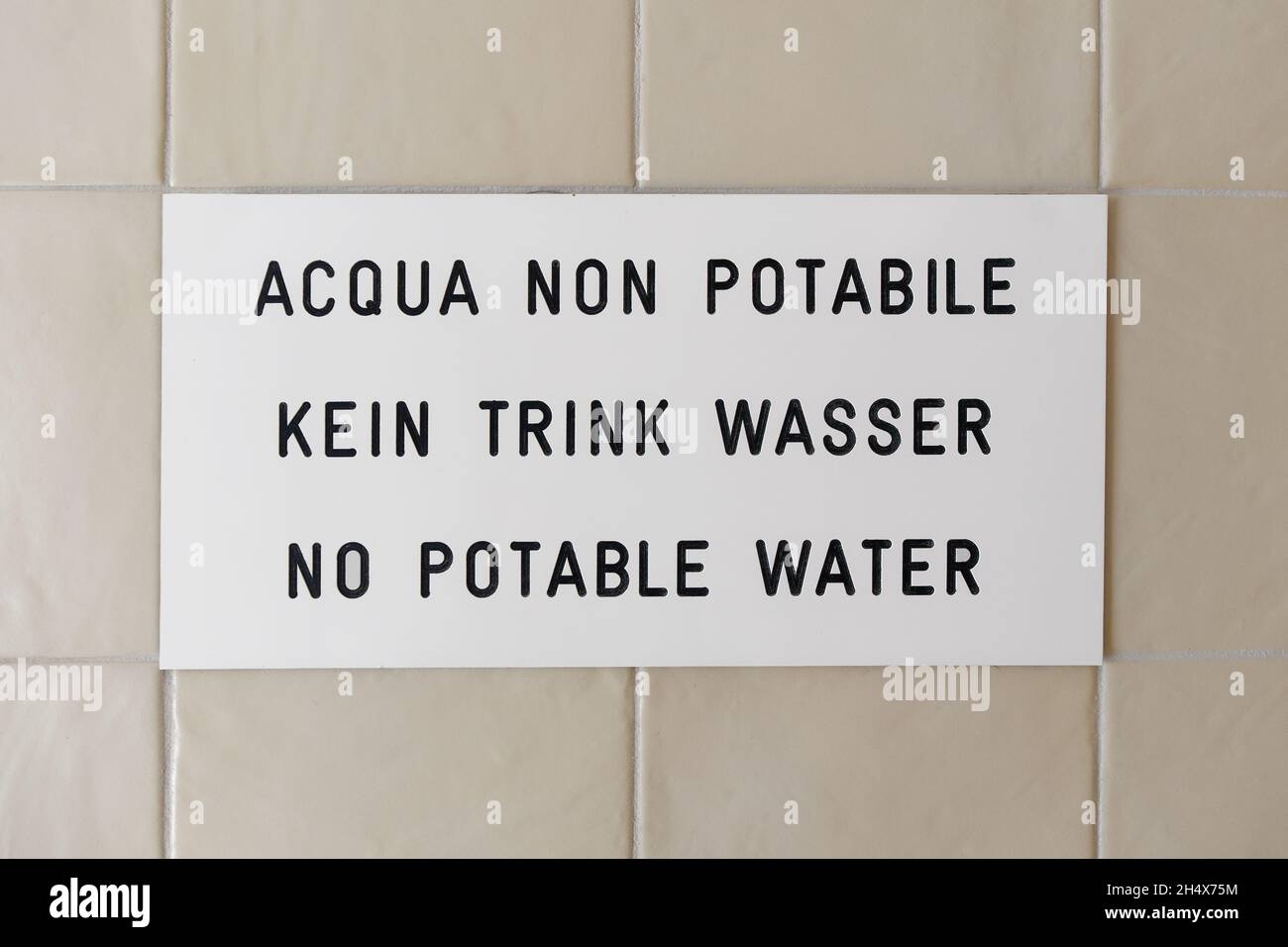 No potable water warning sign caution Stock Photo - Alamy