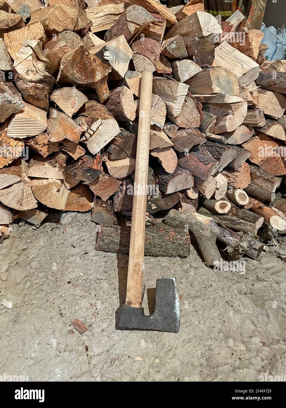 ax and cut woods on the farm Stock Photo - Alamy
