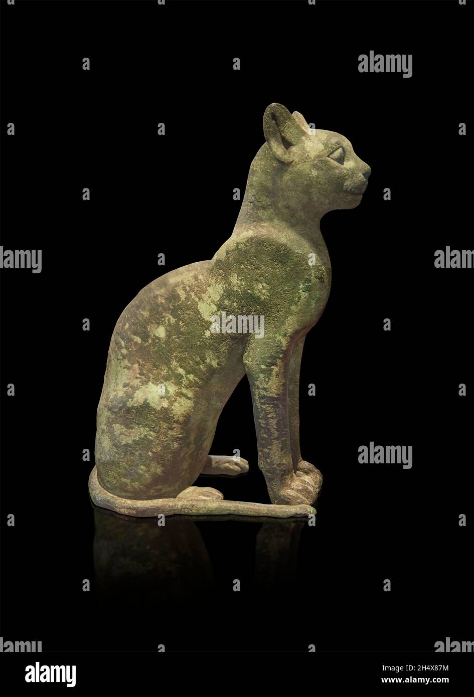 Egyptian statue sculpture statue of a sitting cat goddess Bastet, 664 ...