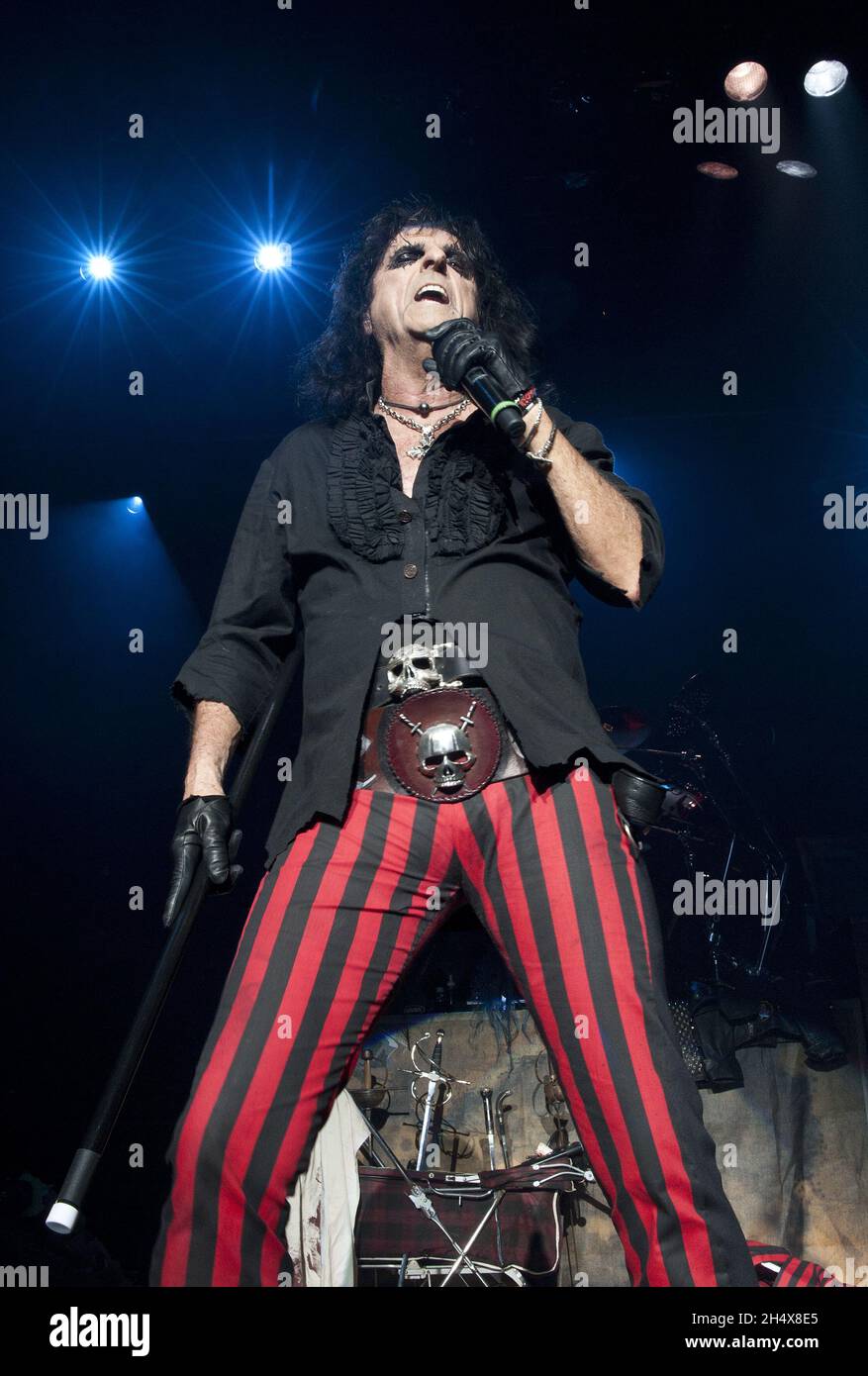 Alice Cooper live in concert at The Civic Hall, Wolverhampton Stock ...