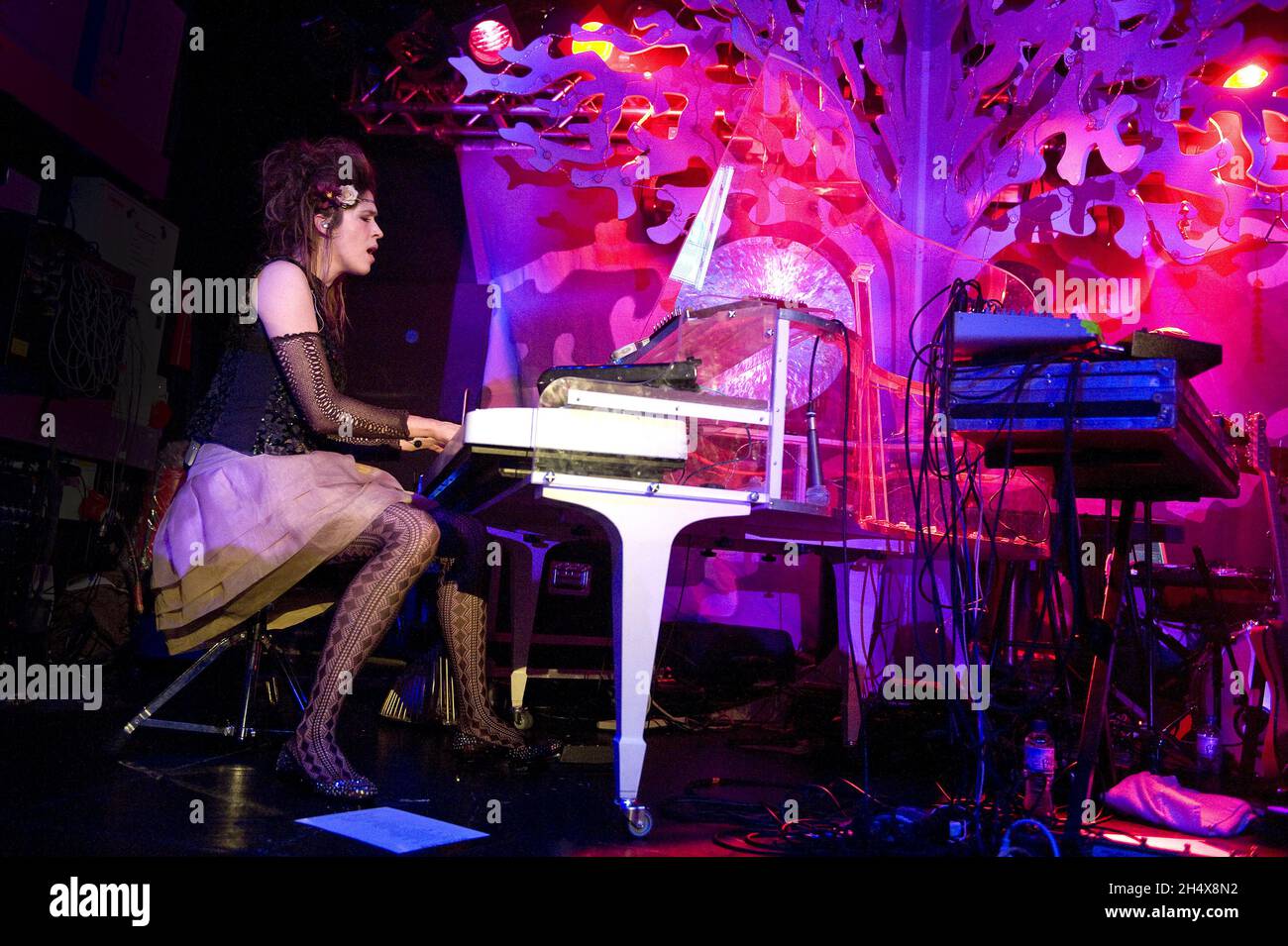 Imogen heap hi-res stock photography and images - Alamy