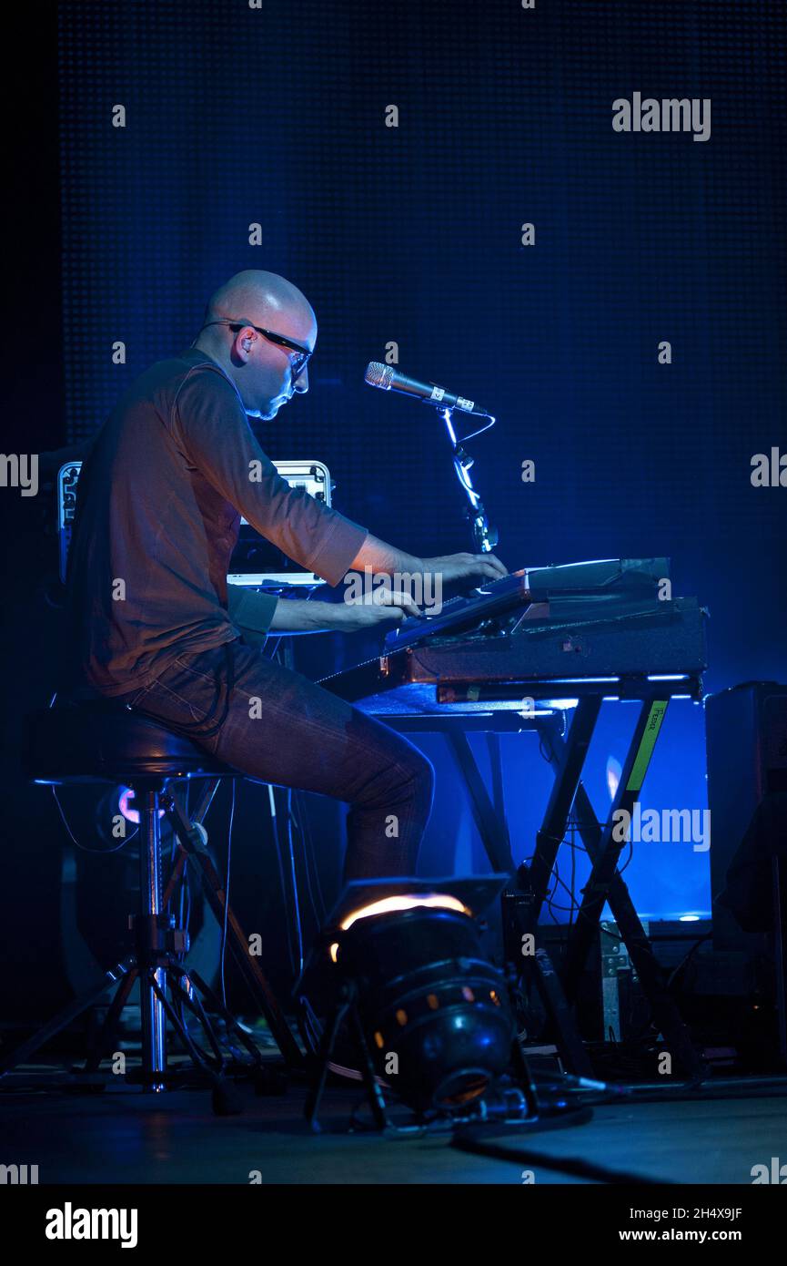 Dean Deavall of Feeder live in concert at The Civic Hall in ...