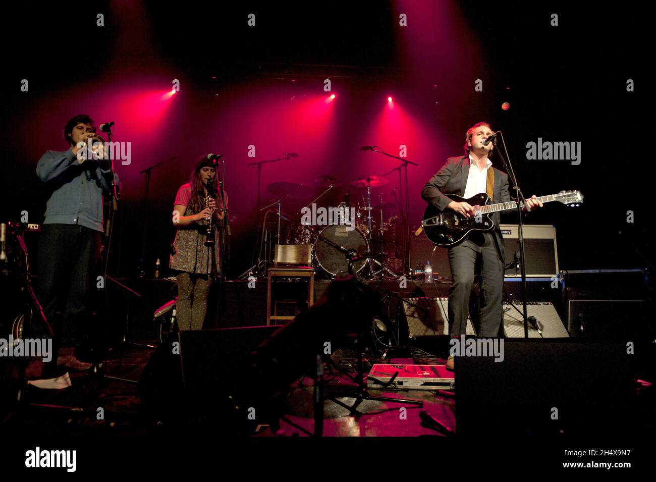 Willy Mason performs live in concert at 02 Academy, Birmingham Stock Photo - Alamy