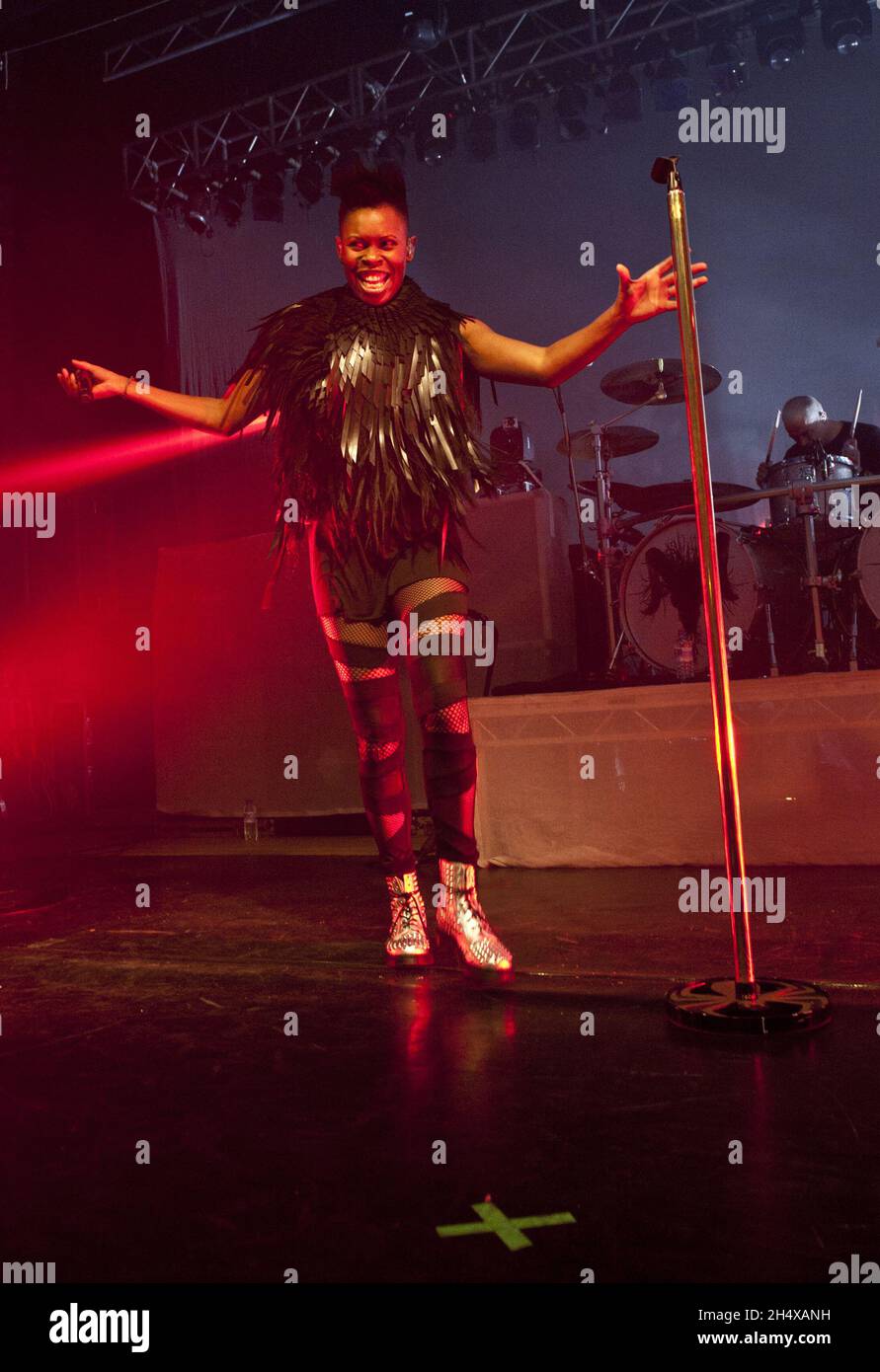 Deborah Dyer aka Skin of Skunk Anansie live at Wulfrun Hall in ...