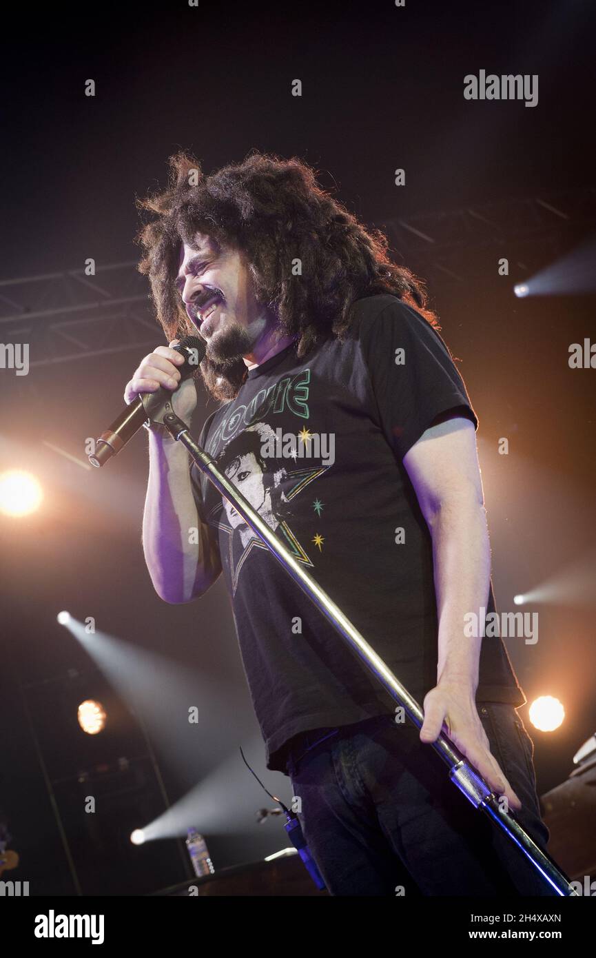 Adam Duritz of Counting Crows in concert at 02 Academy - Birmingham ...