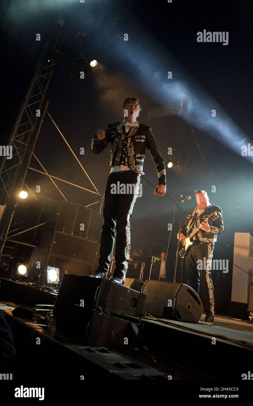 The hives gig hi-res stock photography and images - Alamy