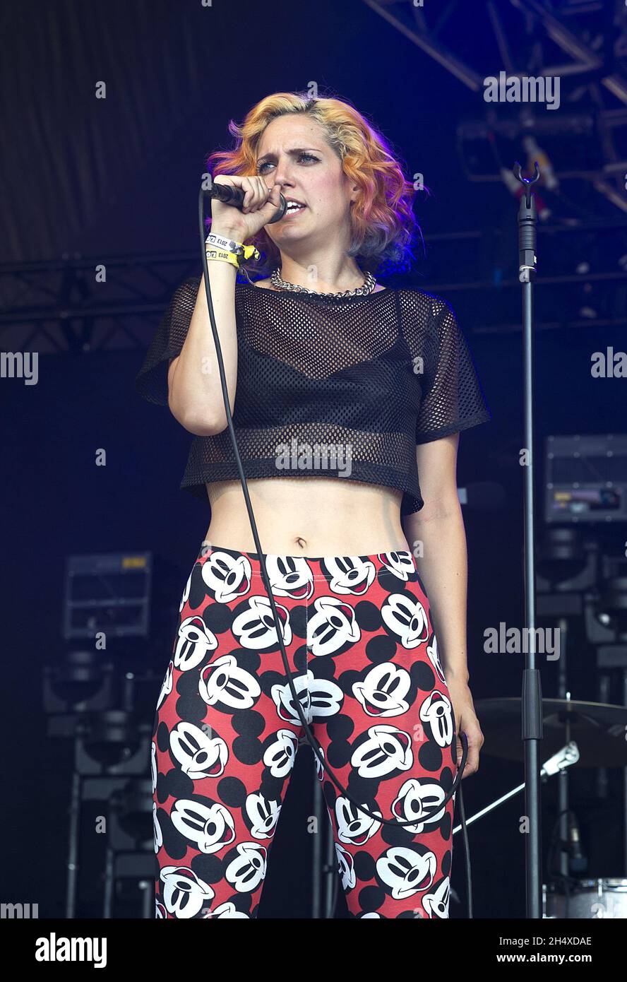 Lizzy Plapinger of MS MR in concert during Lovebox Festival 2013 in ...