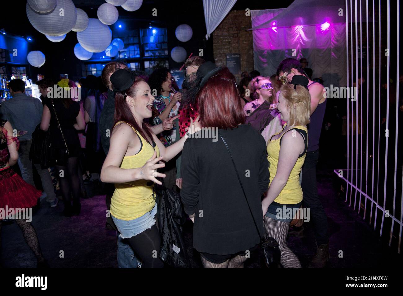 People dancing at Fierce festival - Birmingham Stock Photo - Alamy