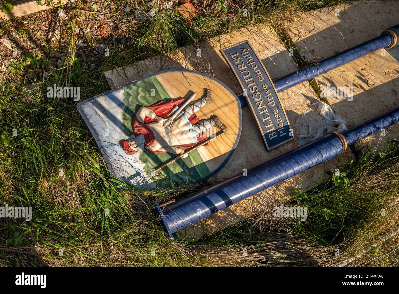 Discarded village welcome signage Stock Photo - Alamy