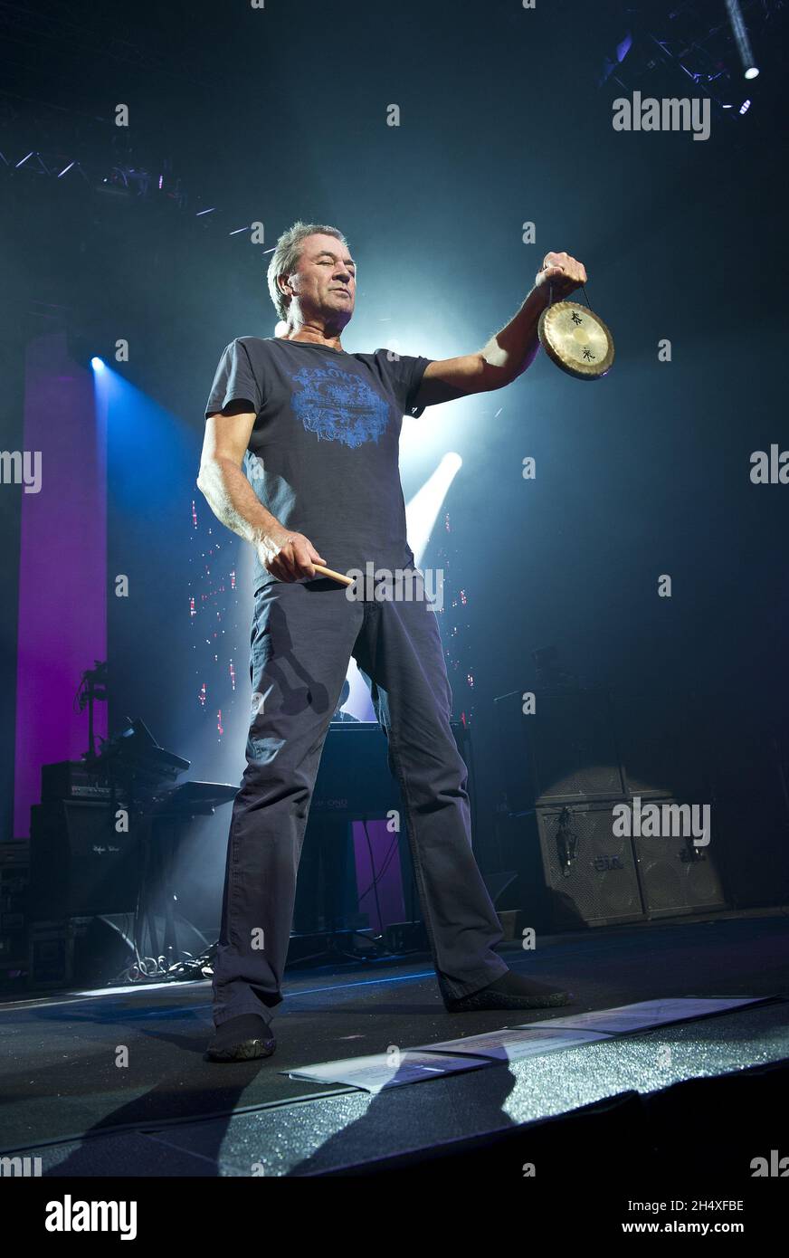Ian Gillan of Deep Purple performs live on stage at National Indoor ...