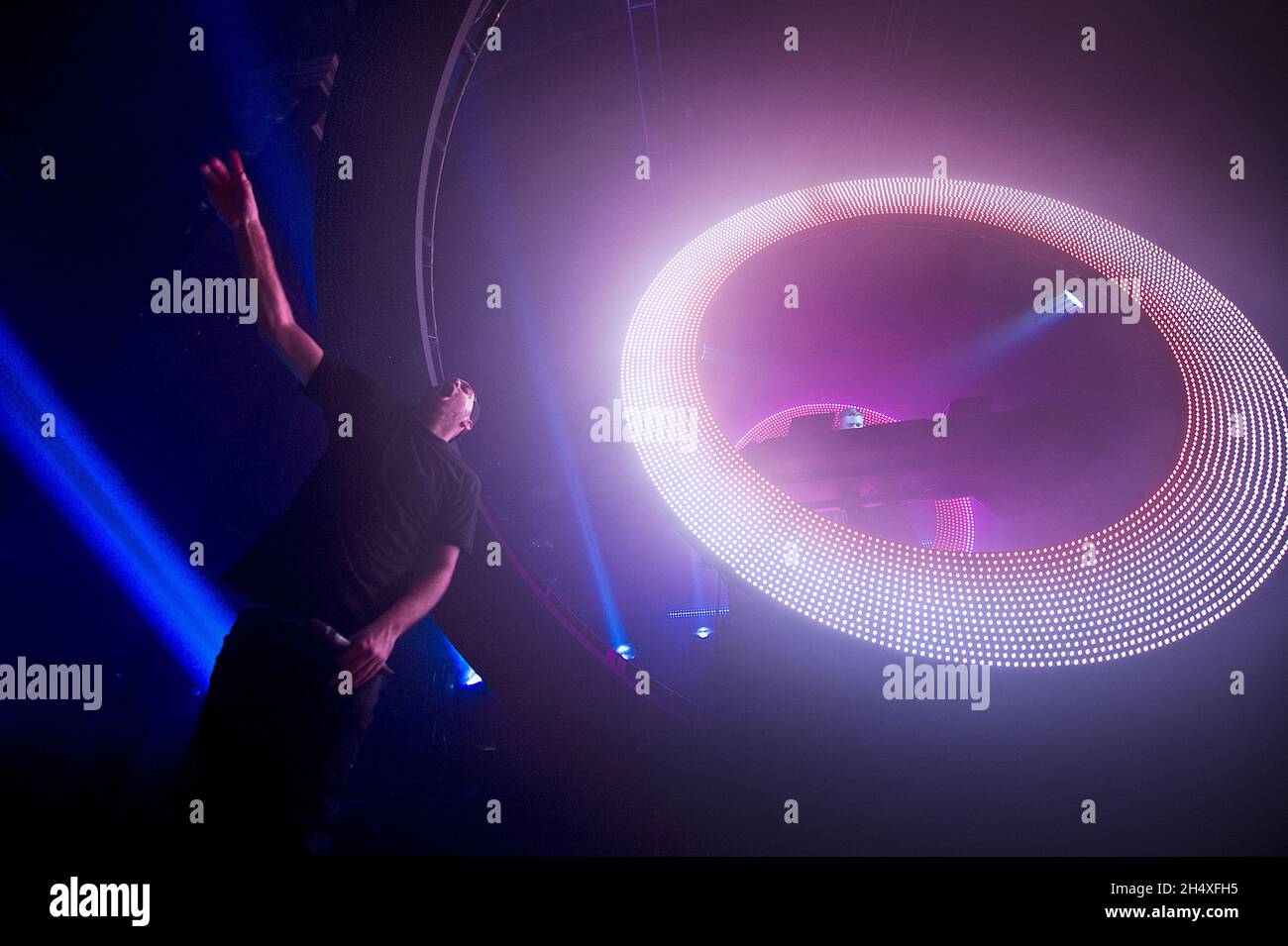 Sub focus hi-res stock photography and images - Alamy