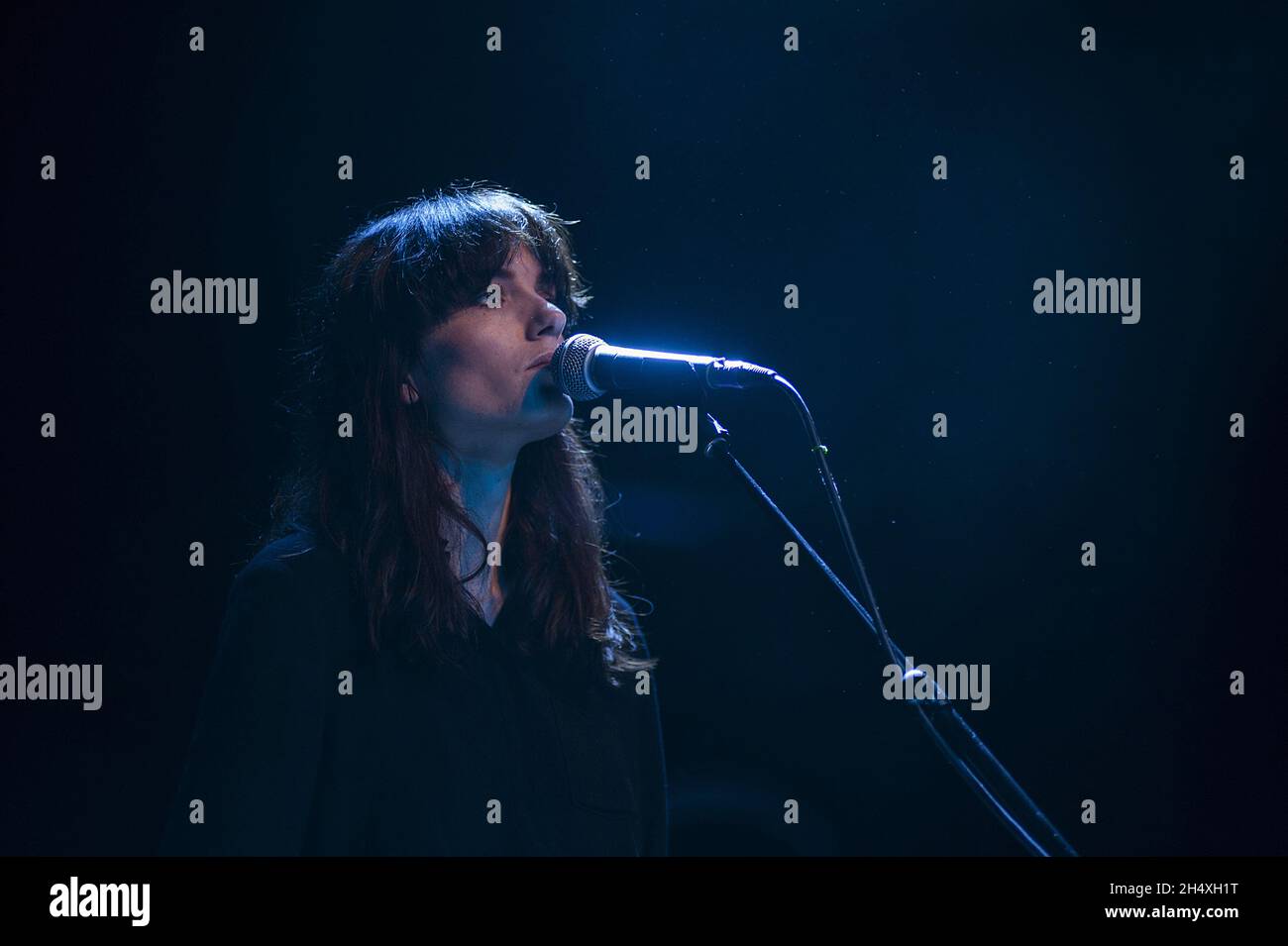 Miranda Kilbey of Say Lou Lou live on stage Stock Photo - Alamy