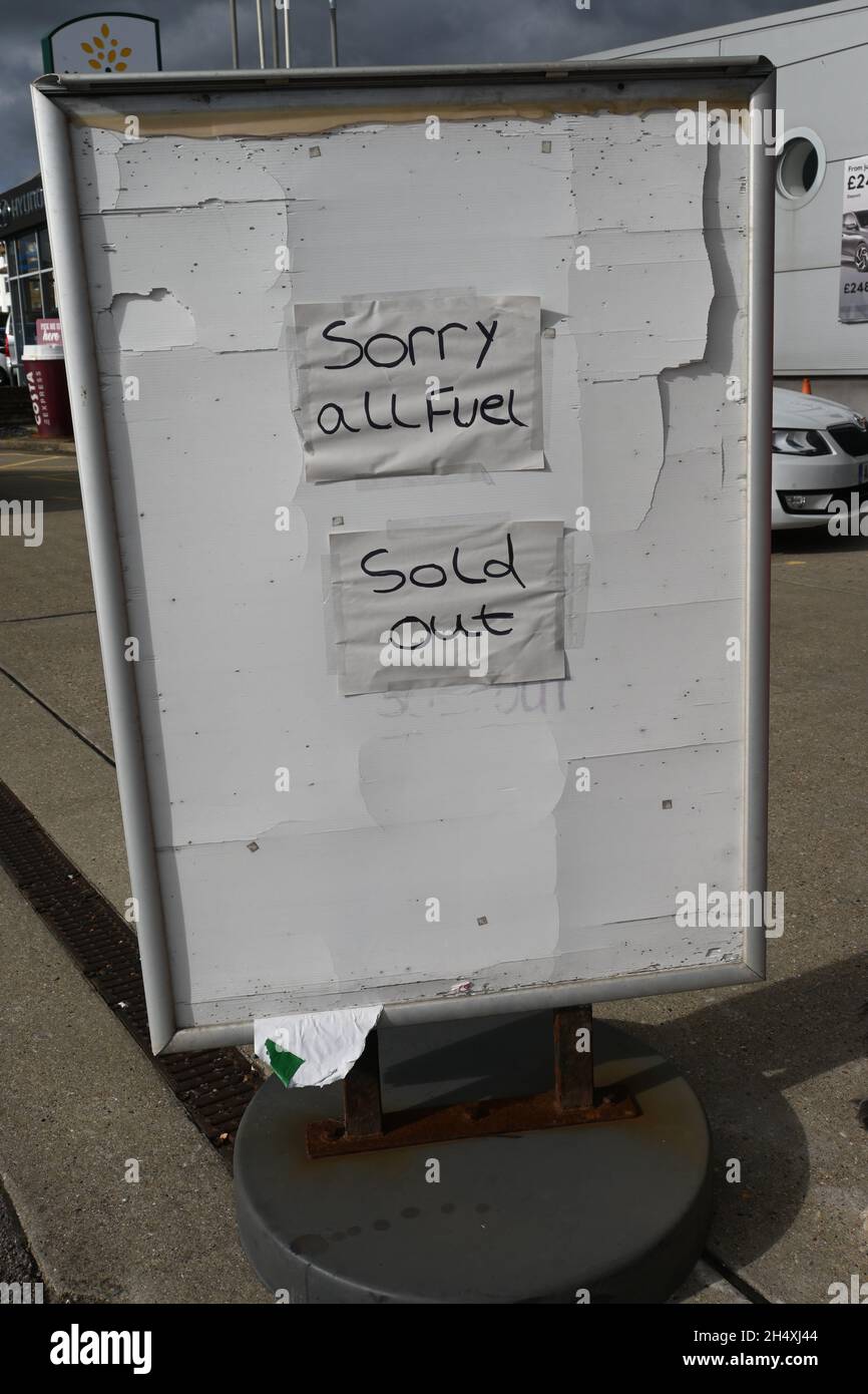 Petrol station run out of fuel in 2021 driver shortage Stock Photo - Alamy