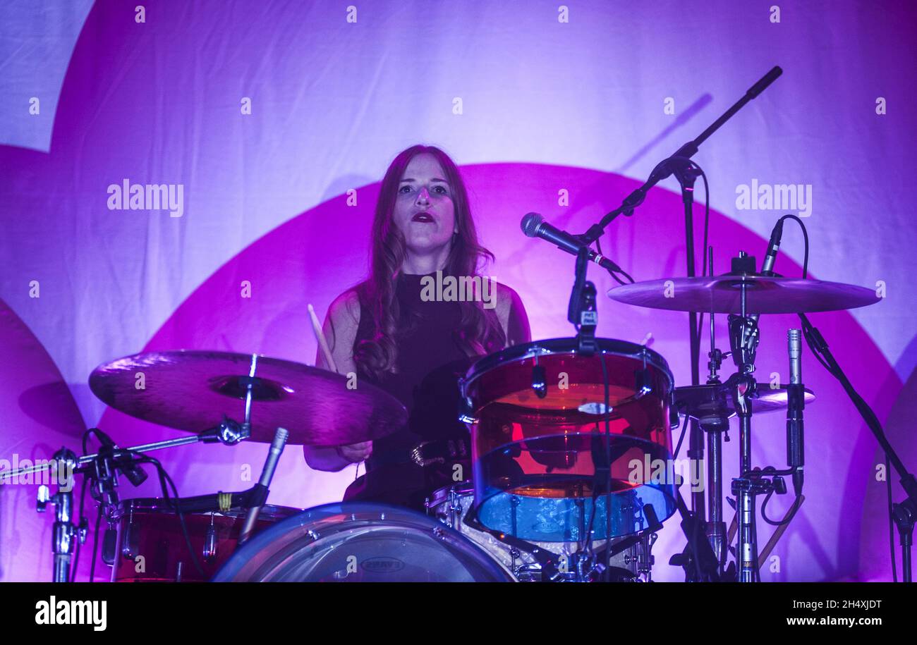 Anna prior hi-res stock photography and images - Alamy