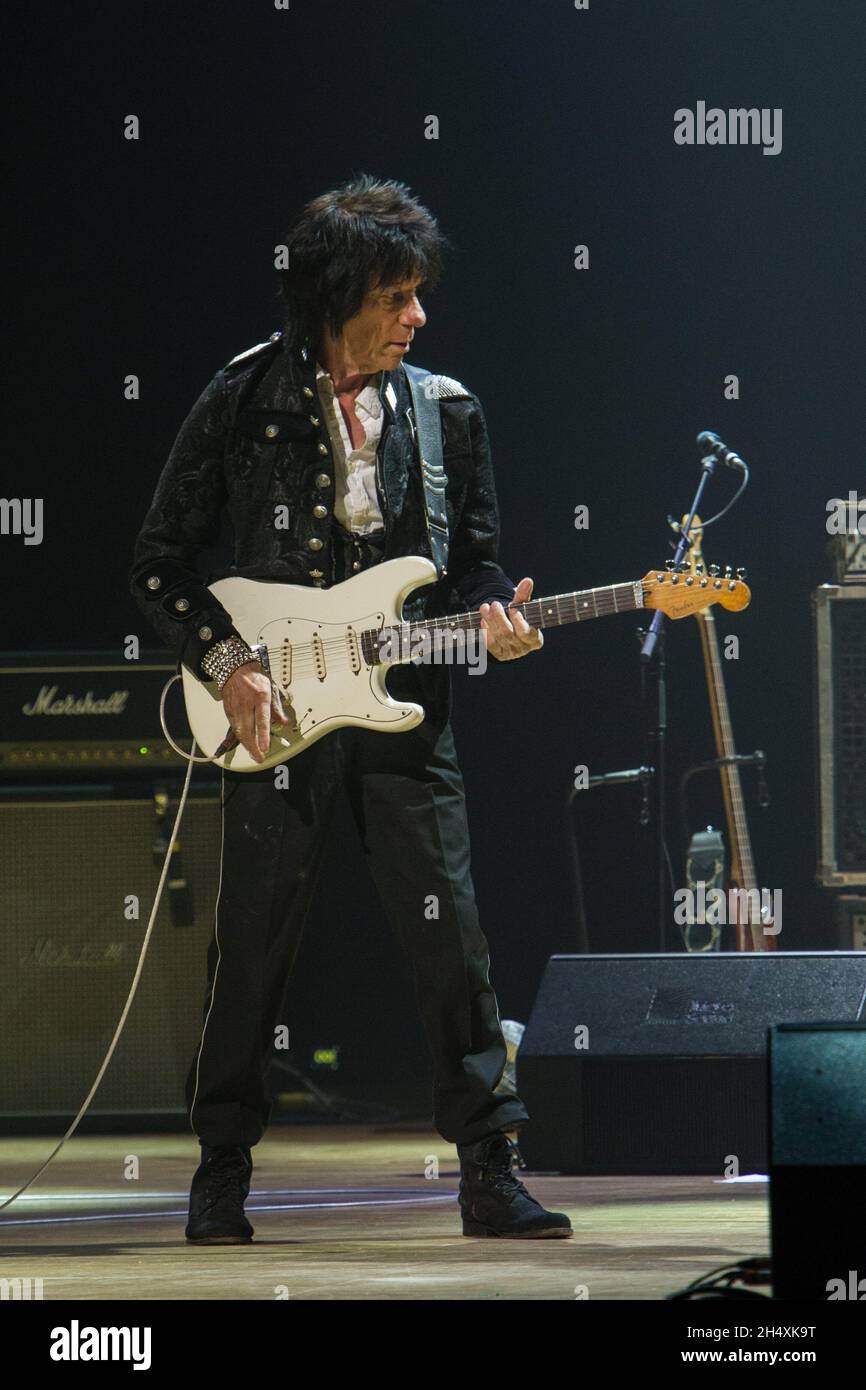 Beck live on stage hi-res stock photography and images - Alamy