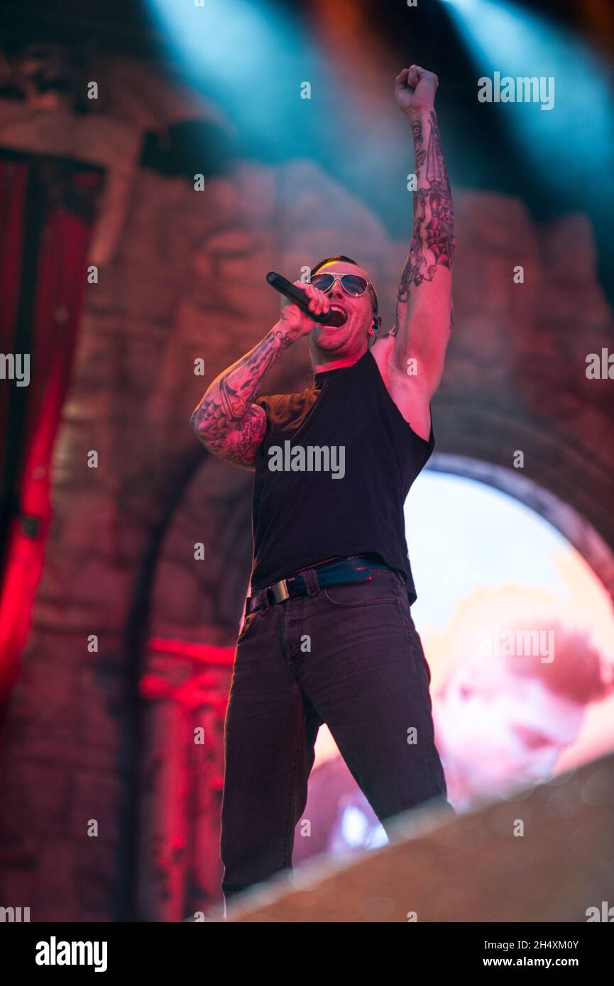 M shadows hi-res stock photography and images - Alamy