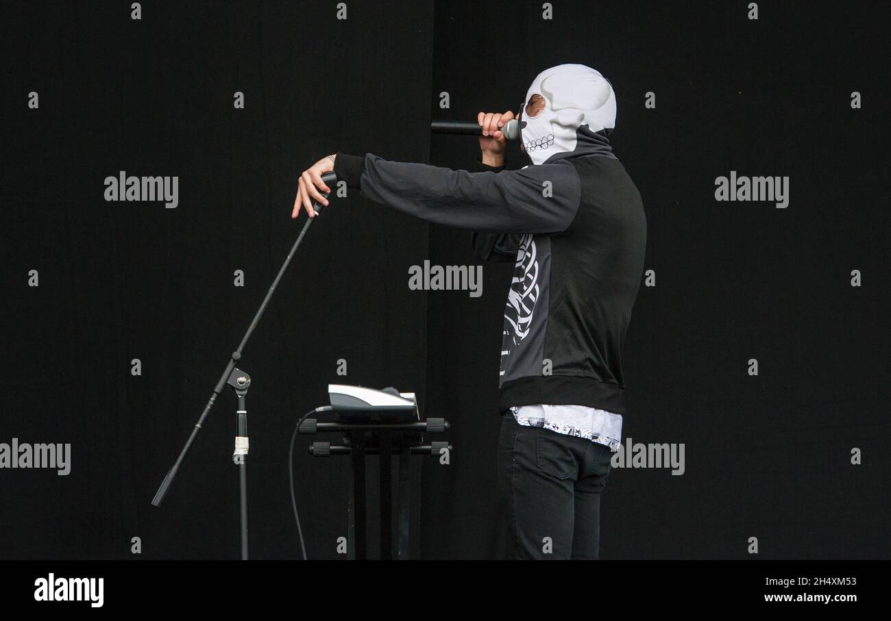 Tyler Joseph of Twenty One PIlots live on stage on day 2 at Download ...