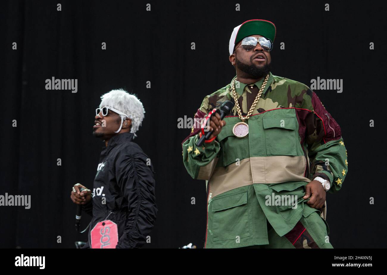 Big boi andre 3000 outkast hi-res stock photography and images - Alamy