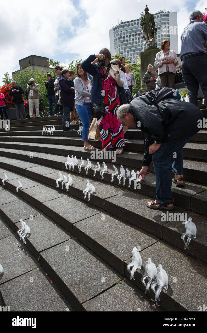 For the first time in Great Britain, Brazilian artist Nele Azevedo ...