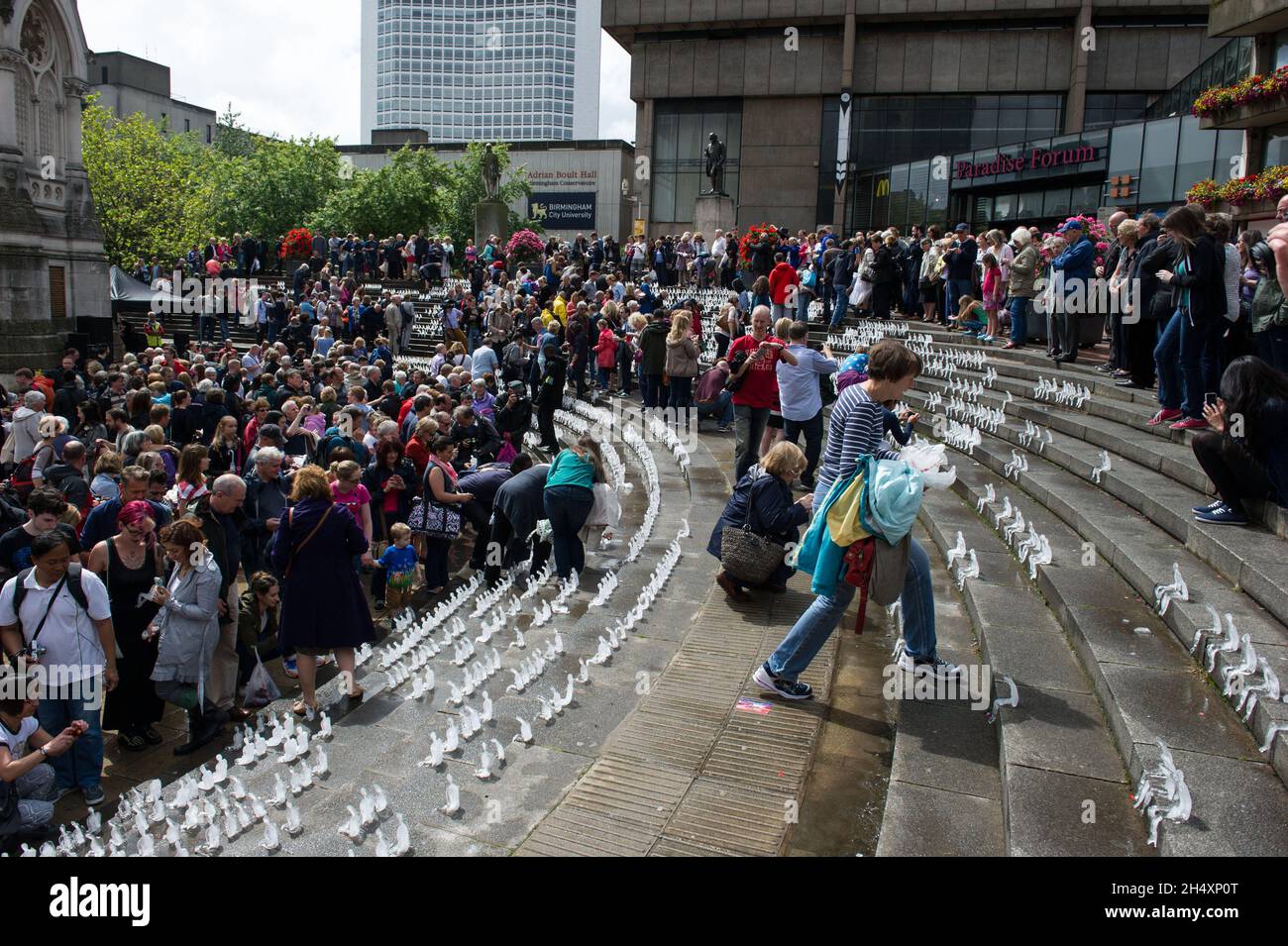 For the first time in Great Britain, Brazilian artist Nele Azevedo ...