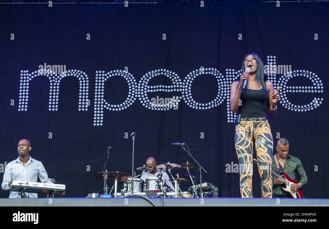 Heather small m people hi-res stock photography and images - Alamy