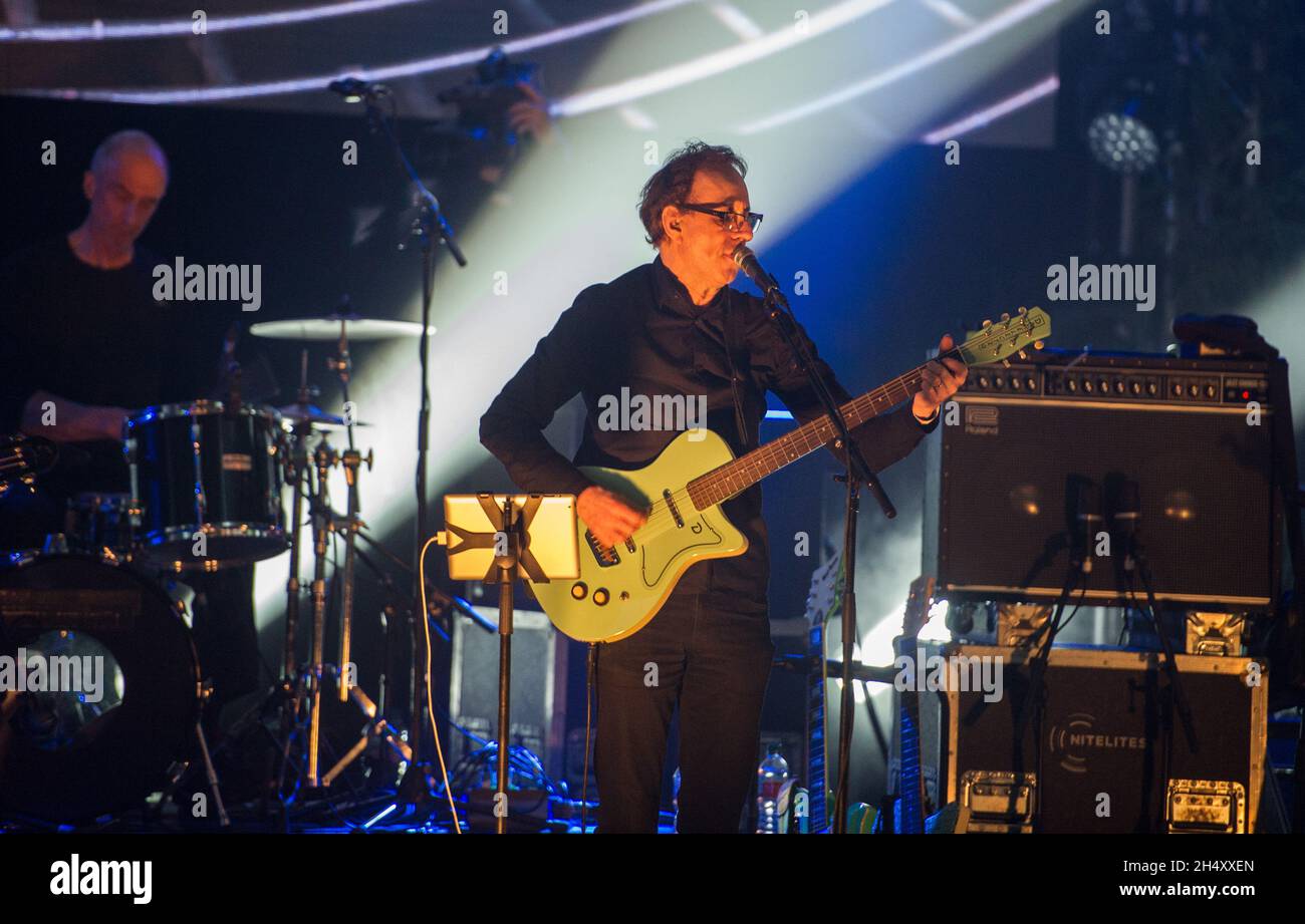 Colin newman hi-res stock photography and images - Alamy