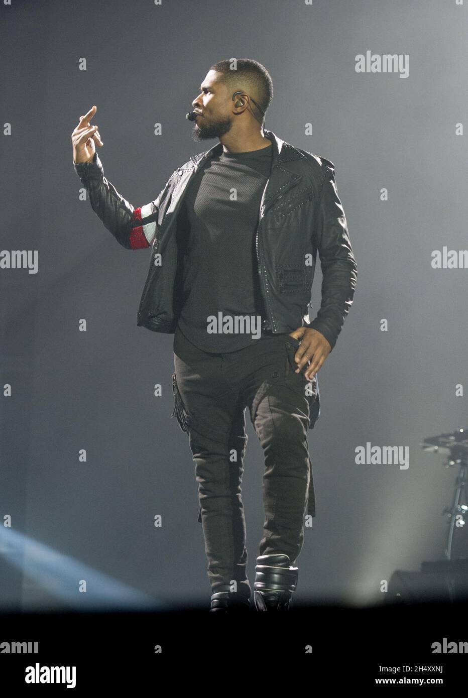 Usher preforms live on stage on first night of his UK tour at The ...