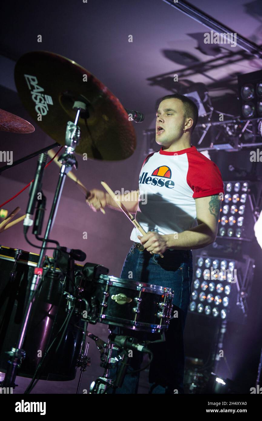 Isaac Holman of Slaves performing live on stage at The Institute on May ...