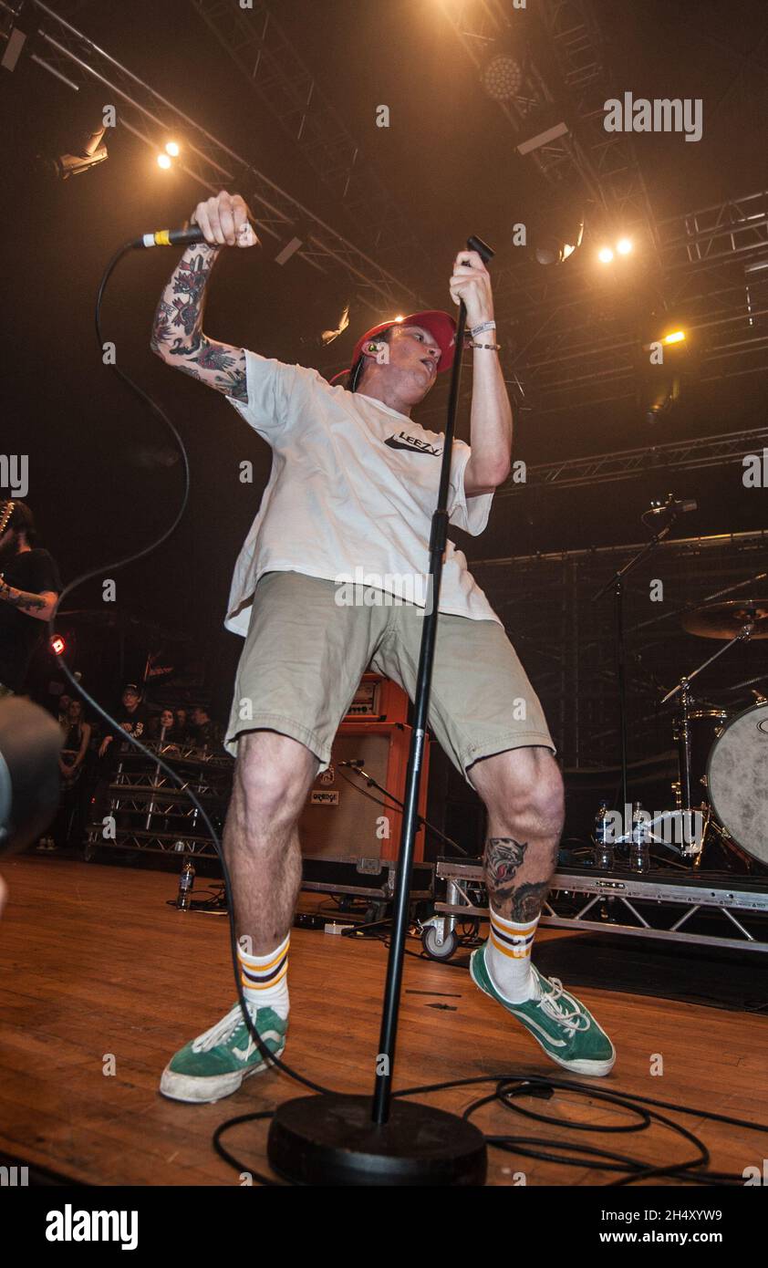 Ben Barlow of Neck Deep performing live at Slam Dunk festival on May 25 ...