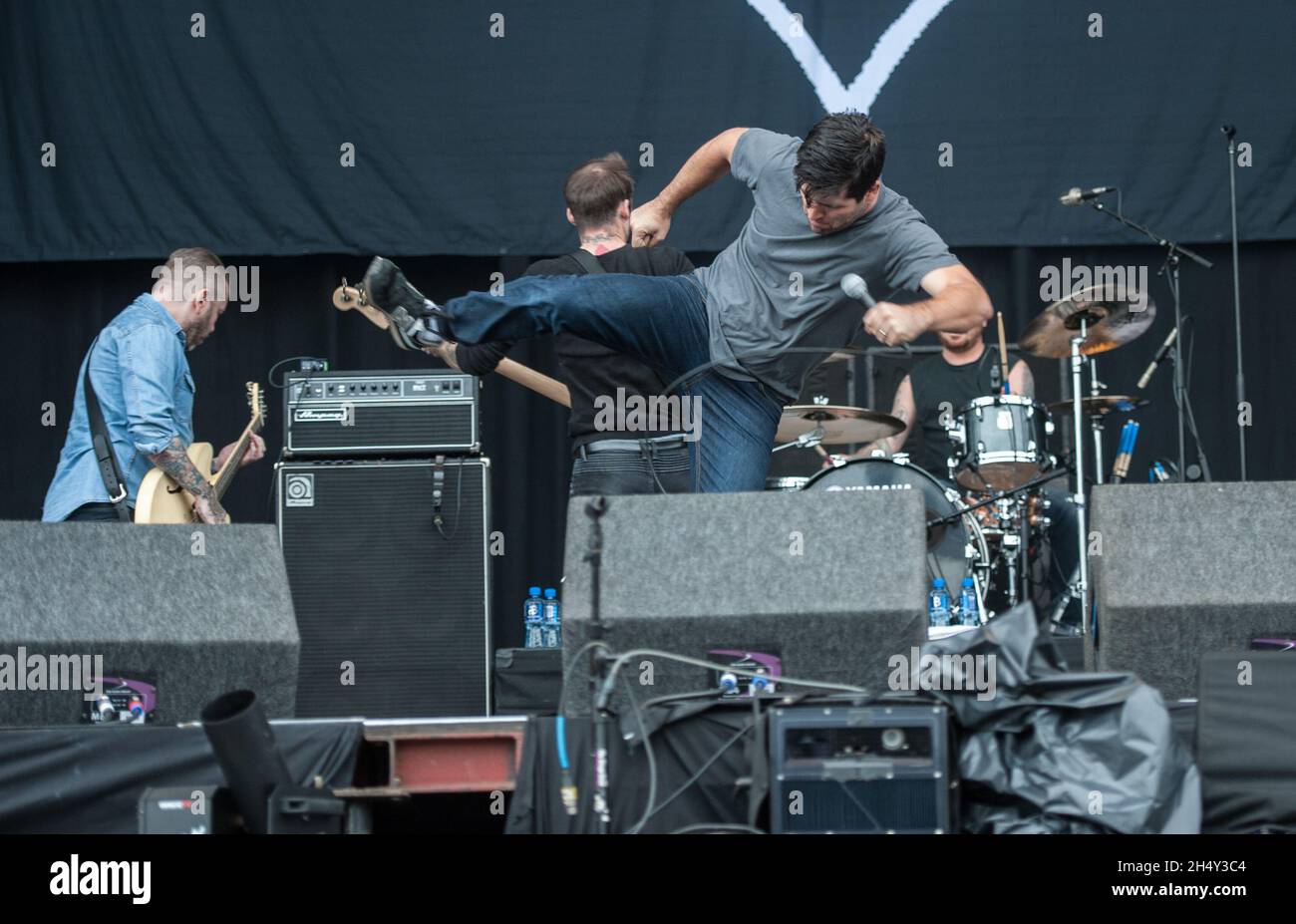 Alexisonfire hi-res stock photography and images - Alamy