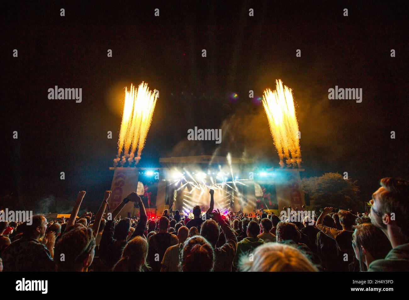 Metallica headlining the main stage on day 3 of Leeds Festival on ...