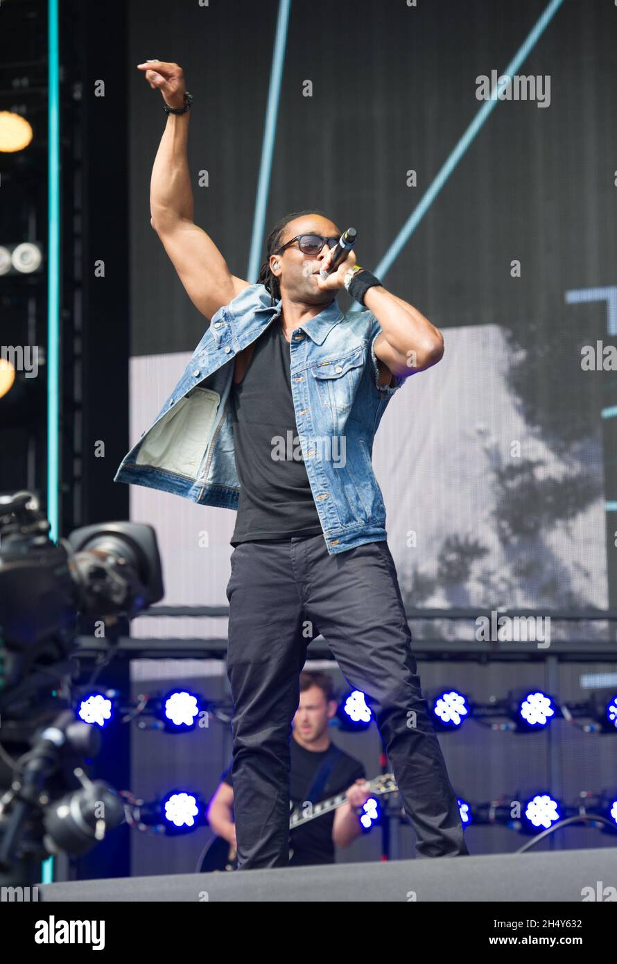 Sigma art hi-res stock photography and images - Alamy