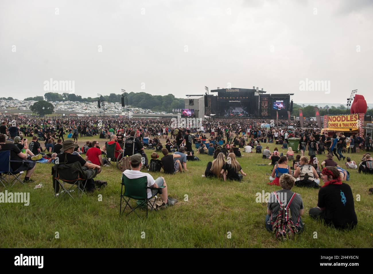Heavy metal concert stage view hi-res stock photography and images - Alamy