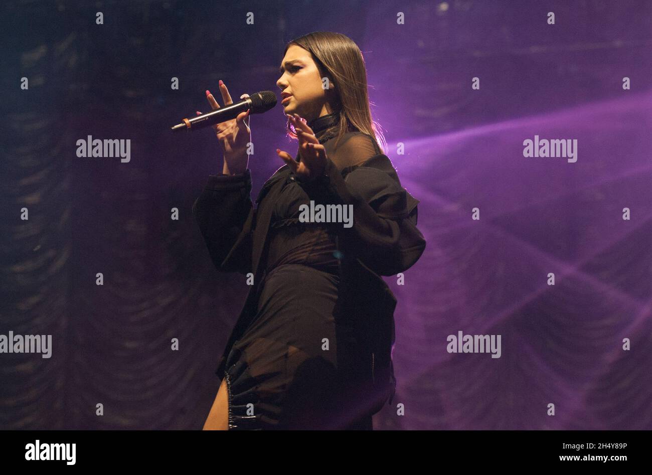 Dua lipa on stage hi-res stock photography and images - Alamy